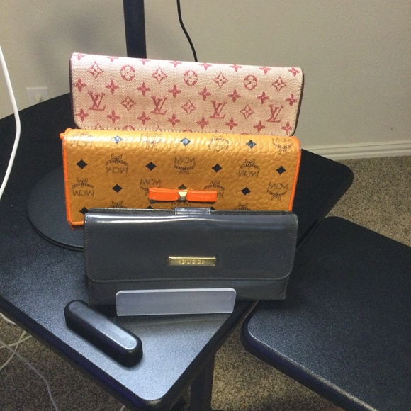 Bags | Winners Choice Wallet | Poshmark